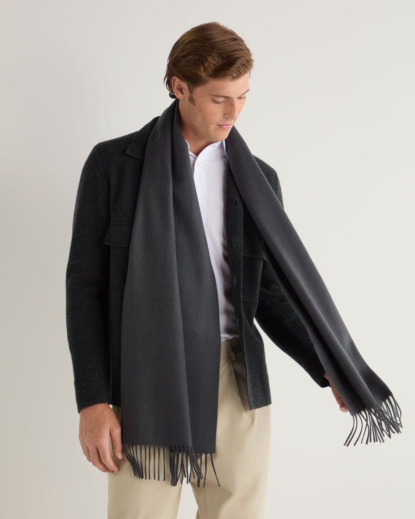 Unisex Large Woven Cashmere Scarf Anthracite Grey N.Peal
